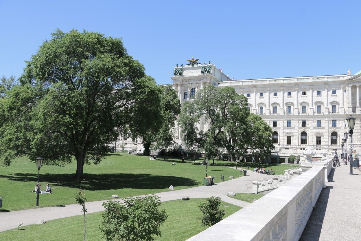 Hotels Vienna Motel One | cheap budget design hotel Vienna