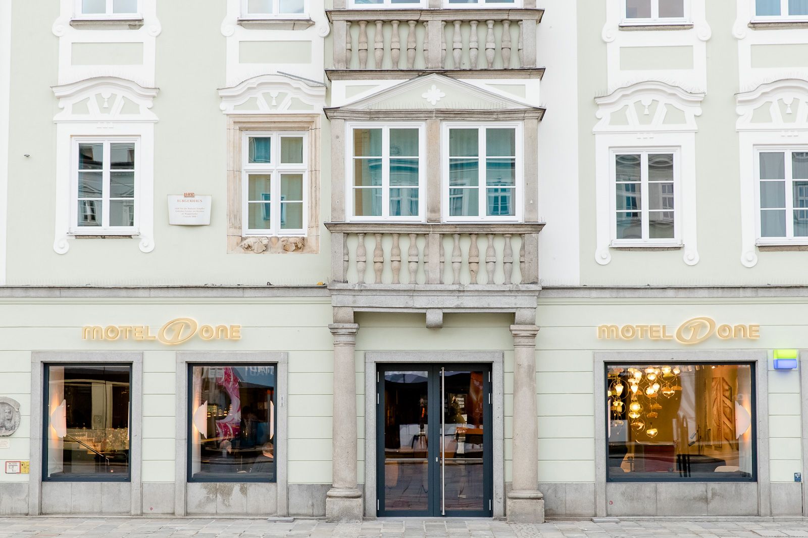 Hotel Linz Hauptplatz Motel One | Design Hotels Linz