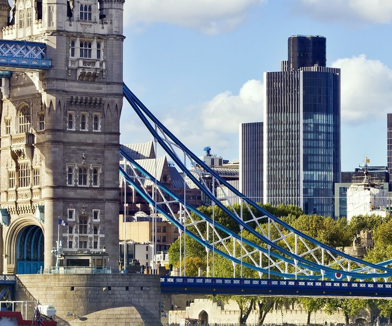 Hotels London Motel One | cheap budget design hotel London