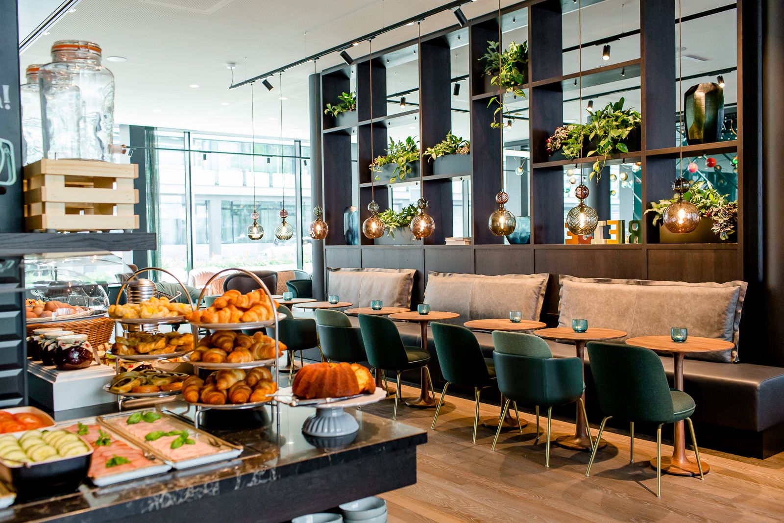 Hotel Stuttgart Hauptbahnhof Motel One | Design Hotels Stuttgart ...